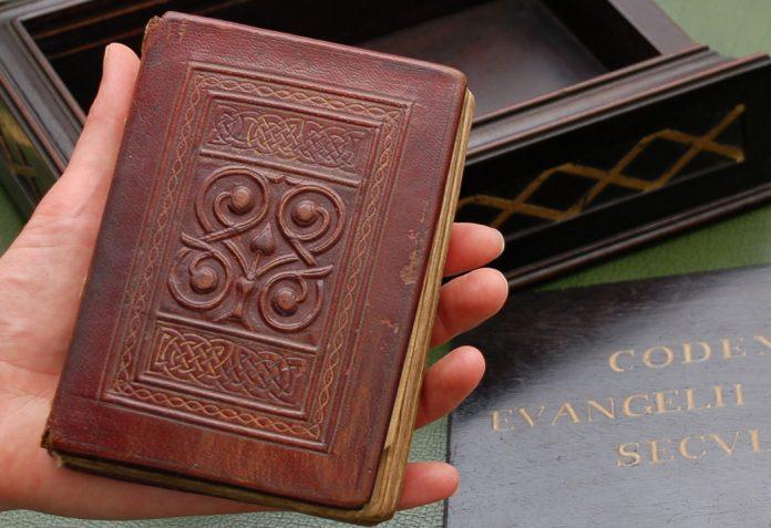 I 10 libri più rari e costosi al mondo? Ecco quali sono - Justnerd.it