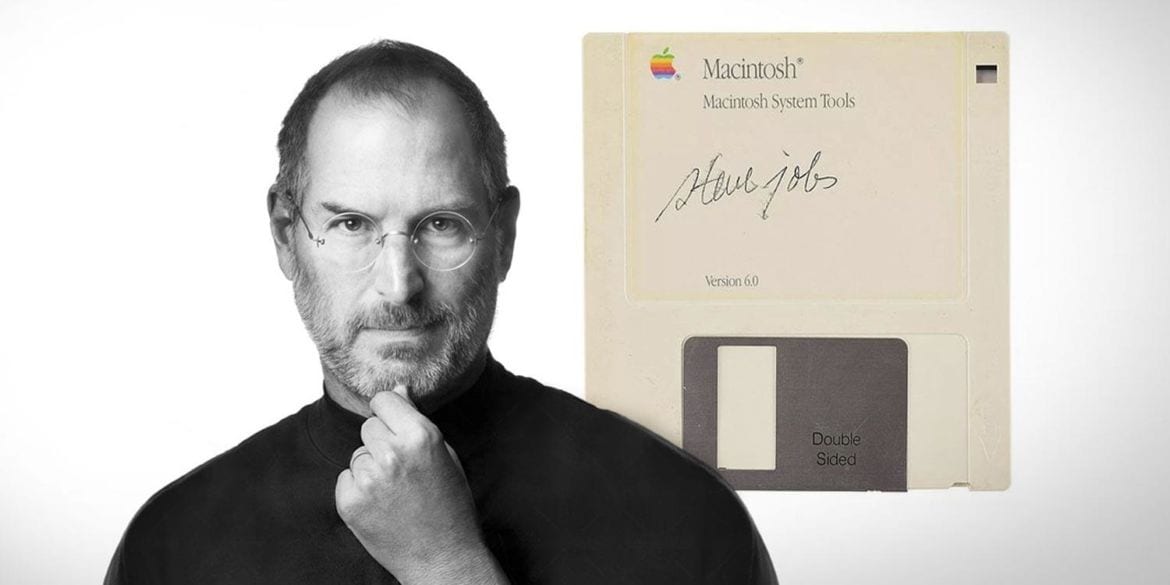 Un floppy disk firmato da Steve Jobs venduto all'asta per 84000 dollari - Justnerd.it