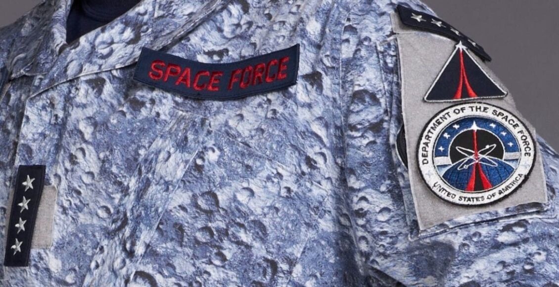 Space Force Le Uniformi Della Serie Netflix Si Prendono Gioco Della