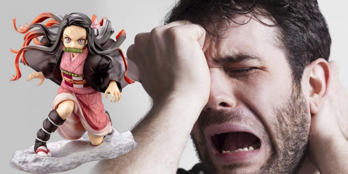 La fidanzata butta la collezione di figure di Demon Slayer e lui la ...