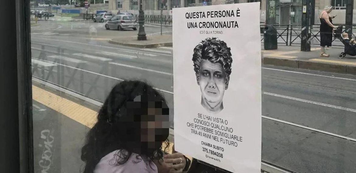 A Torino si cerca una crononauta che dice di vivere nel 2062 - Justnerd.it